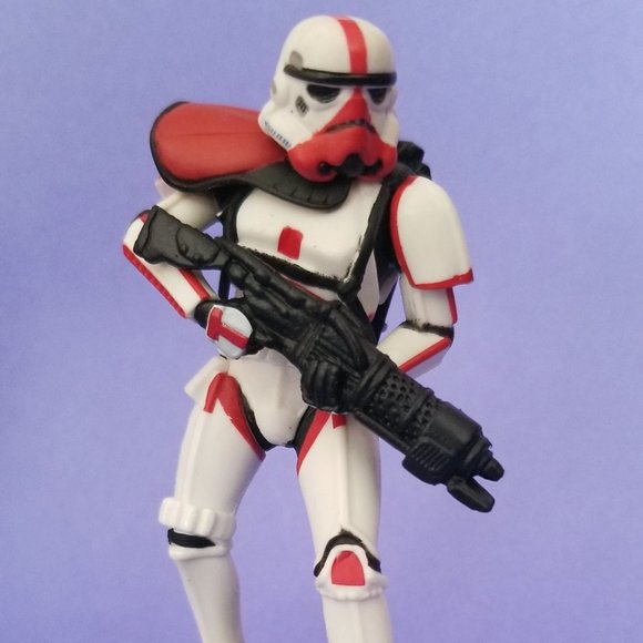 Party Supplies | Disney The Mandalorian Incinerator Stormtrooper Cake ...